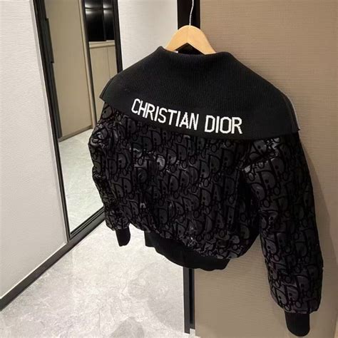 Пуховик Женский Dior Воротник черный лацканы Полиэстер размер универсальный Длинный Зима