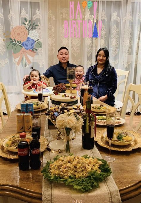 Х Мөнгөнцэцэг гэр бүлийн хүрээнд төрсөн өдрөө тэмдэглэв ТАС МН