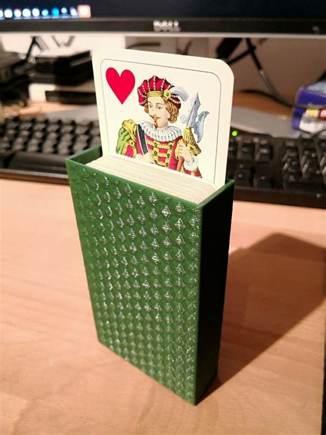 Free 3d File Parametric Facet Box For Cards 📦・3d Print Model To
