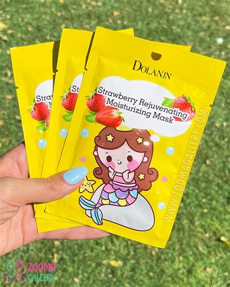 ماسک ورقه ای توت فرنگی Dolanjn Zooma Gallery