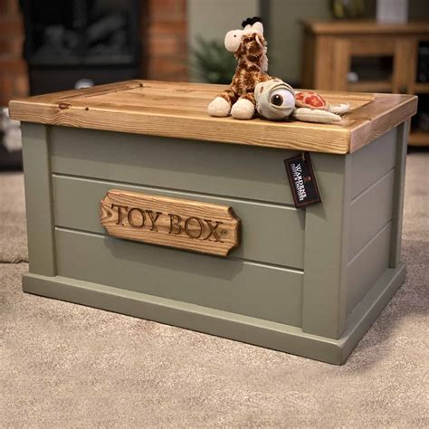 Toy Box With Latch At Mason Natalie Blog