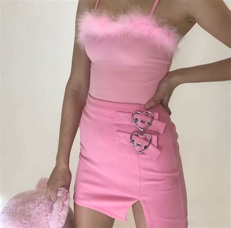 Hot Pink Aesthetic Outfits