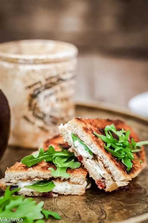 Grilled Goat Cheese And Fig Chutney Sandwich Vikalinka Chutney