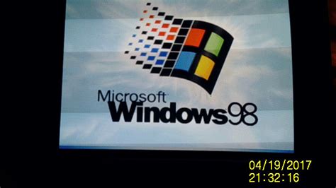 Windows 98 Boot Up