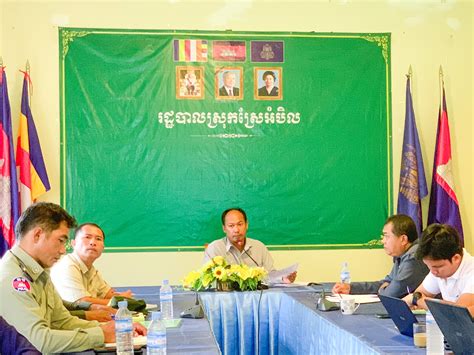 លោក ជា ច័ន្ទកញ្ញា អភិបាល នៃគណៈអភិបាលស្រុកស្រែអំបិល បានចាត់ លោក សួស ម៉ៅ នាយករដ្ឋបាលស្រុក