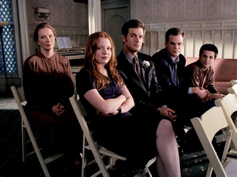 7 Farklı Sebeple Neden Six Feet Under İzlemeliyiz
