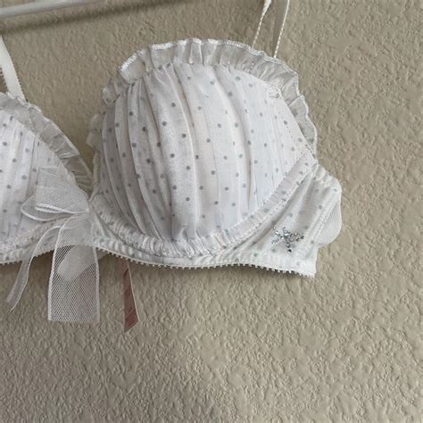 Vs White Lace Bra Gorgeous Victorias Secret Depop