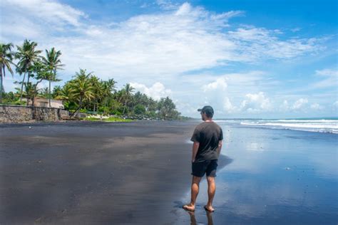Pasut Beach Review And Guide To Balis Prettiest Black Sand Beach