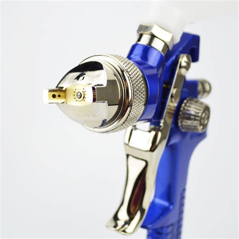 Pistola Gravedad Hvlp H 827p 17mm 600cc Paplicación Fondos Automotriz