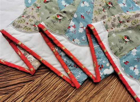 Christmas Robin Table Runner The Craft Cotton Co