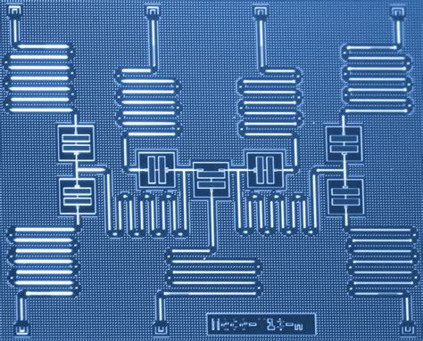 Prototype Quantum Computer Gives Small Molecule Quantum Simulation Foresight Institute