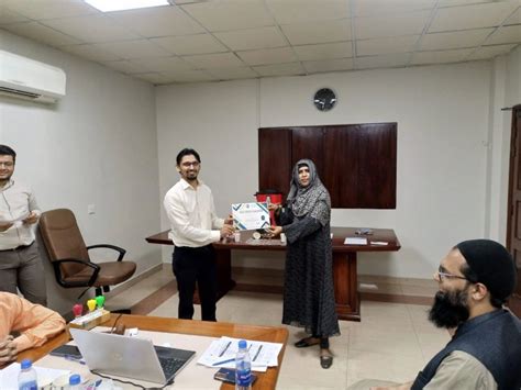 Anum Naz On Linkedin Toastmasters Tabletopicschampion