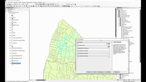 Arcgis 102 Copy Features Copy Selected Or Full Shapefile Youtube
