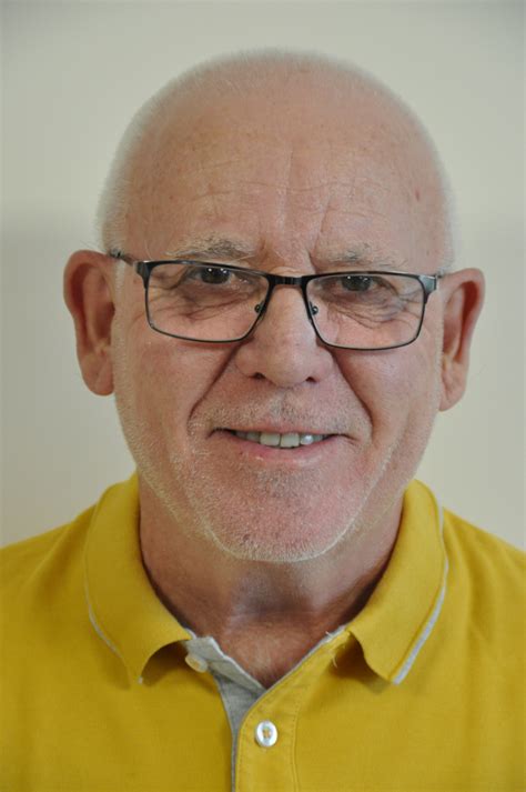 Sandron Bernard Commune De Trélévern