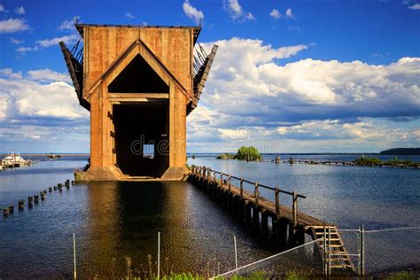 Marquette Iron Ore Docks Stock Image Image Of Coastal 73516623