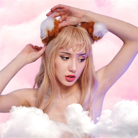 Onlyfans Dollypeach Model Profile Photos And Links Erotic Beauties