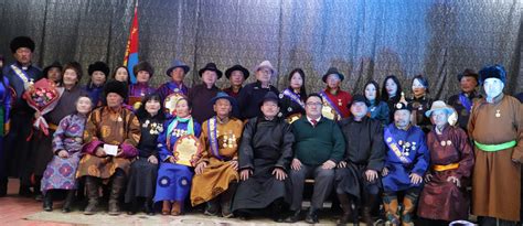 Төрийн дээд одон медаль гардууллаа