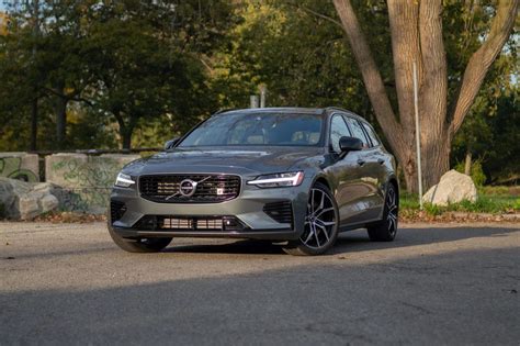 2020 Volvo V60 Polestar Is One Serious Wagon Cnet