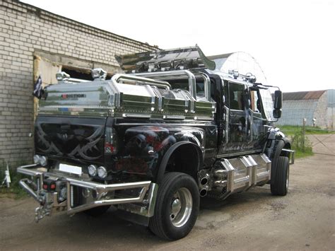 Custom International Cxt