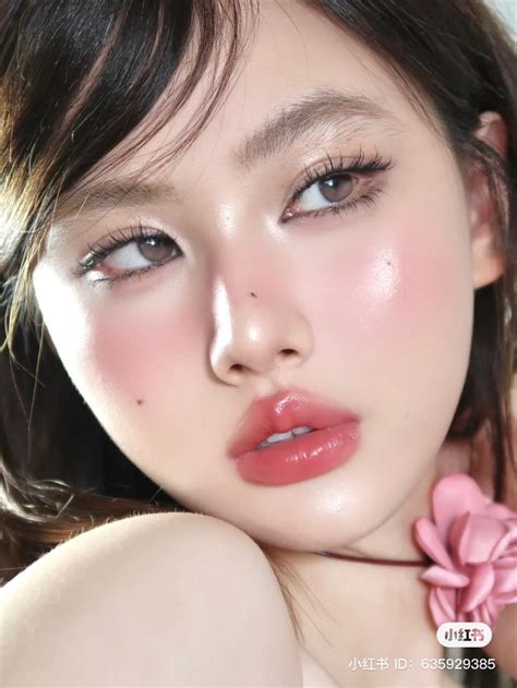 Épinglé Par 🍓𝒥𝑒𝓈𝓈𝒾𝑒 ♡🌸 Sur Douyin 小红书 Makeup