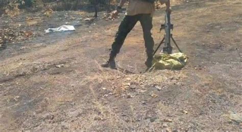 သိမ်ဇရပ်မြို့ အခြေစိုက် ခမရ ၂၀၇ တပ်ရင်း ဗဟိုကင်းနှင့် အမတ ၃၀၁ တပ်ရင်း