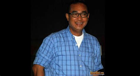 Yanni Libels Personel Trio Libels Meninggal Di Bandara