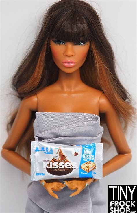 Zuru Mini Brands Hershey Mini Kisses Series 4