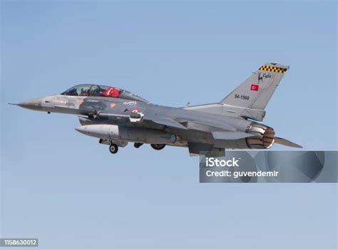터키 공군 F16 파이팅 팔콘 전투기 F 16 파이팅 팰콘에 대한 스톡 사진 및 기타 이미지 F 16 파이팅 팰콘 터키 공군 Istock