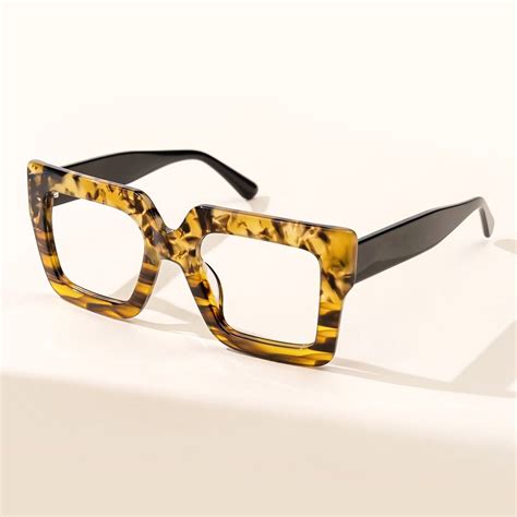 Bold Stylish Glasses For Every Look And Face Shape Vooglam