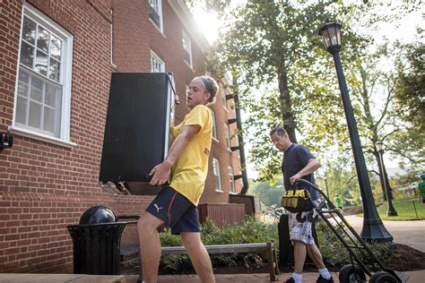 Uva Welcomes The Class Of 2020 To Grounds Uva Today