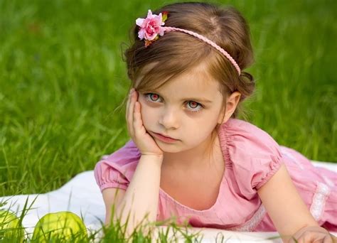 Red Eye Remover Free Ai Eye Correction Tool Online Kazeai