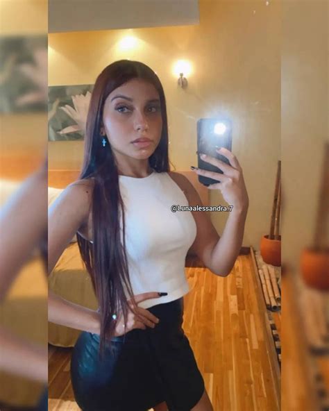 Luna Alessandras Photos And Pics