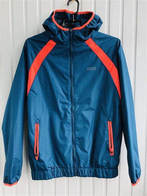 Вітрока — ціна 600 грн у каталозі Вітровки Купити жіночі речі за доступною ціною на Шафі