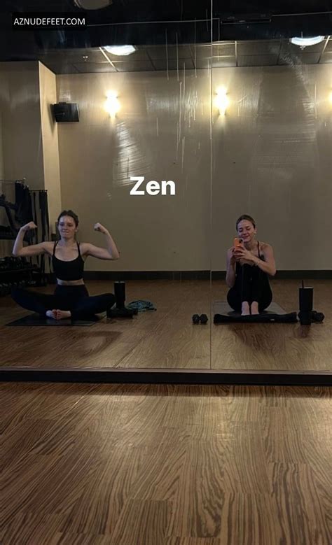 Isabelle Kusman Feet Aznudefeet