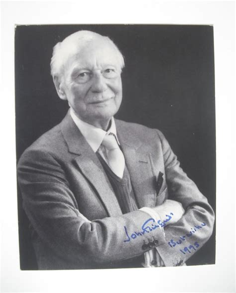 John Gielgud Autograph Hand Signed Photograph