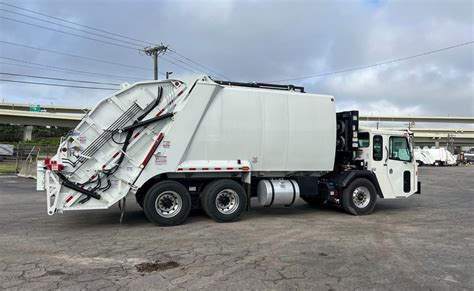 2024 Battle Motors Let2 28 Yd Pac Tech Rear Loader Garbage Truck