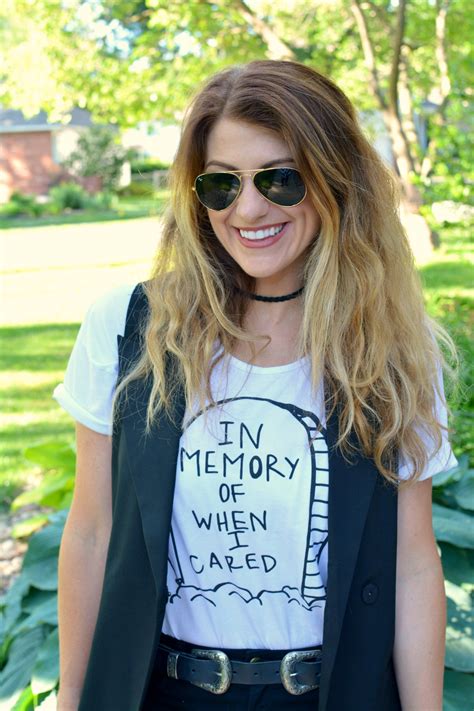 Sleeveless Blazer Sex And Ice Cream Tee Le Stylo Rouge