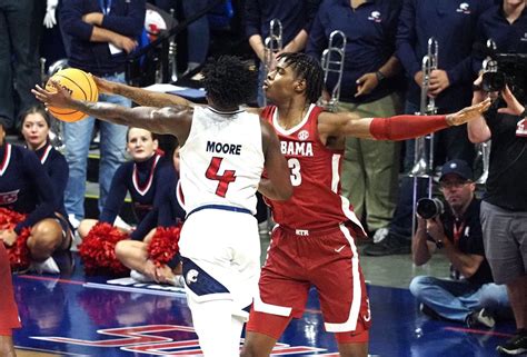 Alabama Basketball Stays Unbeaten With 65 55 Win At South Alabama
