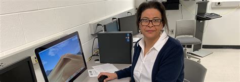 Graduate Profile Trina Locklear News Services Ecu