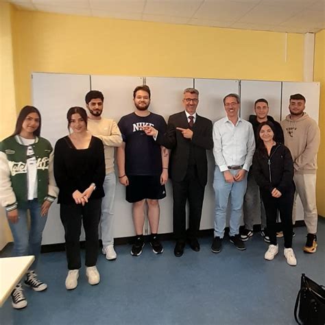 Eu Projekttag „back To School” Mit Ulrich Trautmann Gts Offenbach