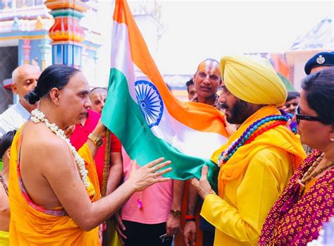 Video Director Gaurav Sharma G Sir ਉੱਡਣ ਚ ਬੁਰਾਈ ਨਹੀਂ ਹੈ ਪਰ ਸਿਰਫ