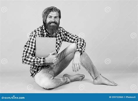 Bearded Babe Going To Making Notes In His Paper Casual Styled Man Writing In Document Folder