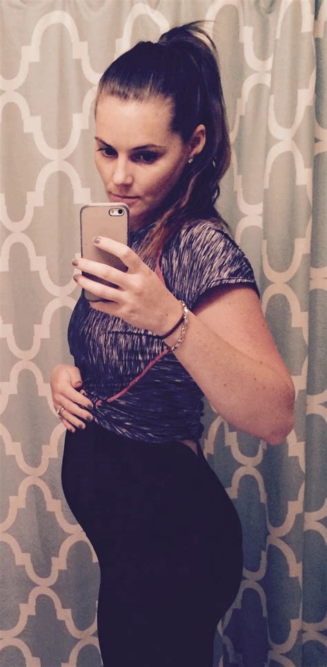 15 Weeks Pregnant The Maternity Gallery