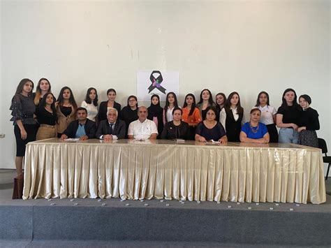 Bakı Qızlar Universiteti Home