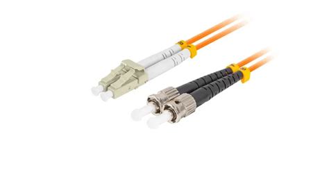 Cablu De Patch Uri Din FibrĂ OpticĂ Mm Stupc Lcupc Duplex 30mm Om2