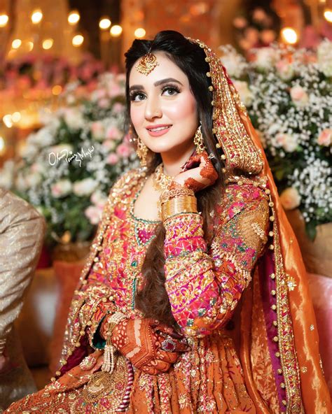Latest Bridal Mehndi Dresses Wedding Collection 5