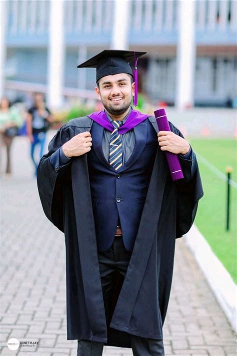 Manusha Dalumuragama On Linkedin Officially Graduated With 2nd Class Upper Division 🎓 Beng