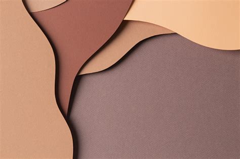 추상 컬러 종이 질감 배경입니다 베이지 색과 갈색 음영의 기하학적 모양과 선의 레이어가있는 최소한의 종이 자르기 스타일 구성