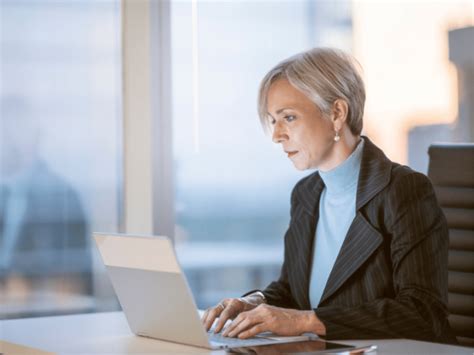 Fax Vs Email Compare The Difference