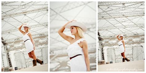 Small Town Gal Christie Lynn Photography